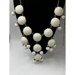Unbranded | Jewelry | White Cabochon Disc Beaded Statement Drop ...